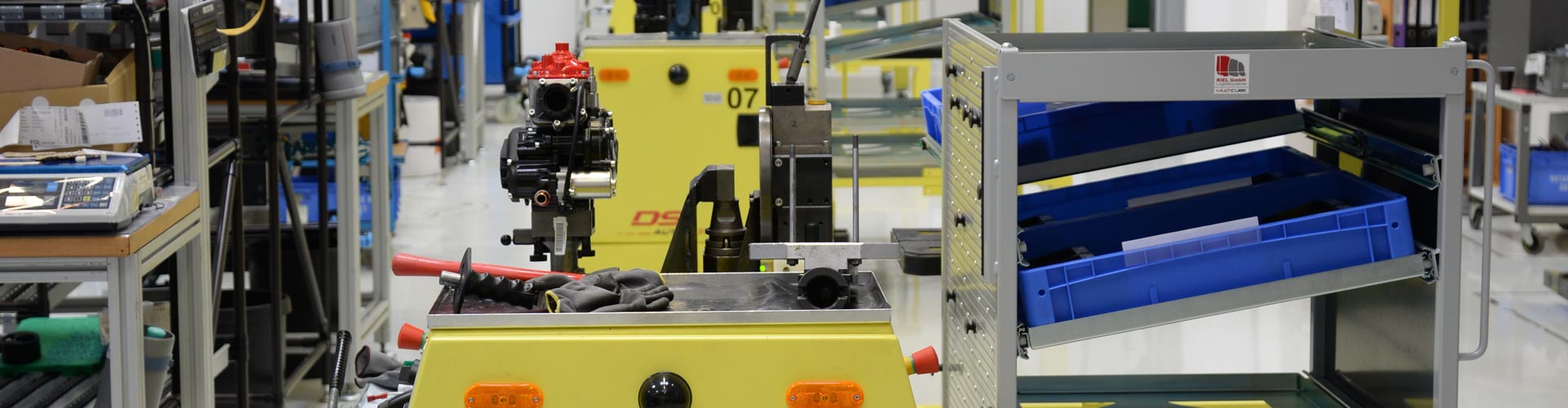 Rollbehälter, Gitterboxen und Lagertechnik - RIEL Logistiksysteme